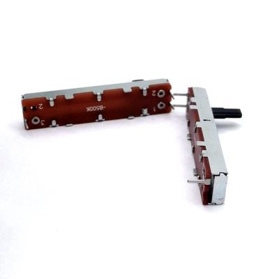 Cina Pin lineare doppio del PC del potenziometro 30mm dello scorrevole di ohm di 0.05W 10k in vendita