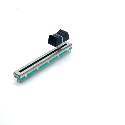 China Ce 45mm Dia5k Lineaire Potentiometer voor Oortelefoonmicrofoon Te koop