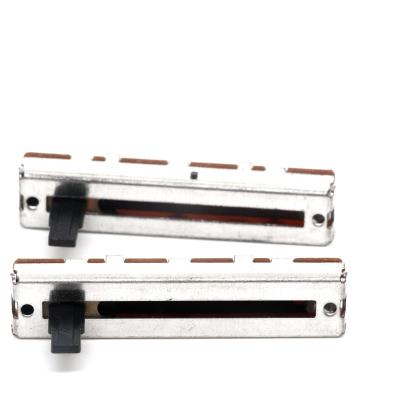 Cina vaso lineare 0.2W Mini Slide Potentiometer 15000cycles dello scorrevole di 30mm in vendita