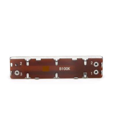 Cina vaso lineare 0.2W Mini Slide Potentiometer 15000cycles dello scorrevole di 30mm in vendita
