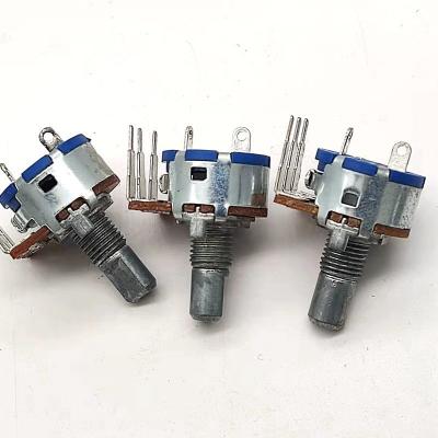 Chine Potentiomètre A10k 3 Pin Speaker Soundbox de commutateur rotatif du diamètre 16mm à vendre