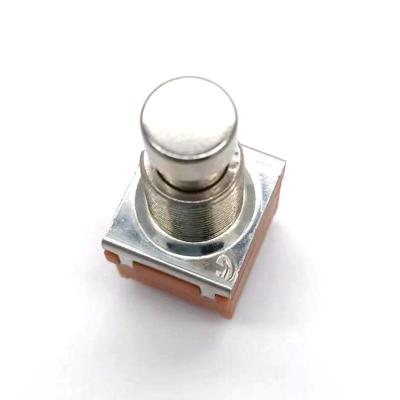 Cina Il pedale della chitarra di VSTI batte i piedi Pin 3A 125VAC del cavicchio 9 del commutatore 50ohm in vendita