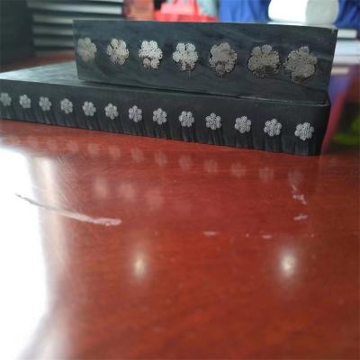 China Cintura transportadora de cordão de aço de grau DIN para corte de moldagem à venda