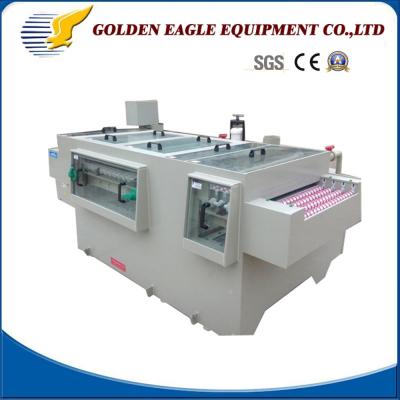 Cina 400 mm di larghezza di lavoro Golden Eagle Piccola macchina da incisione per PCB Modello NO. S-400 Ge-S400 in vendita