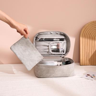 Cina Borsa cosmetica impermeabile essenziale per le donne da esterno e per i viaggi in vendita