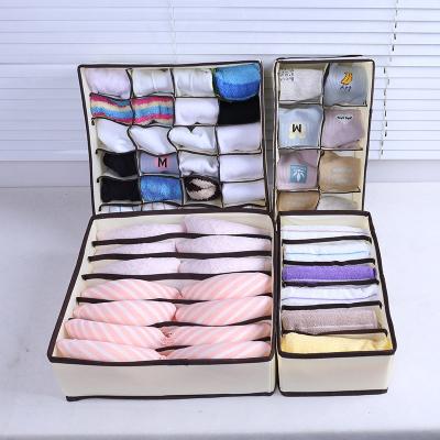 China Custom Logo Accepted Non Woven Fabric Quilt Clothing Storage Bag for Clothes Blankets for sale