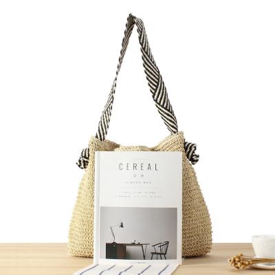 Cina Borsa da spalla in stile coreano con treccia di paglia per donne in vendita