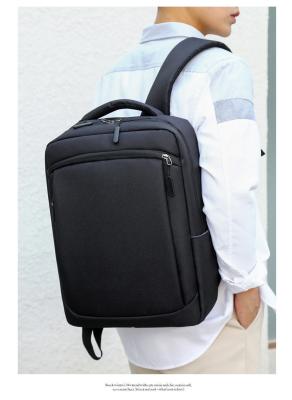 Cina Zaino per laptop Oxford ad alta capacità con design unisex e porta USB in vendita