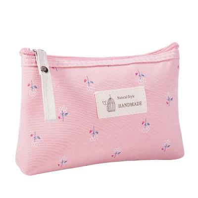 China Customisable Portable Cosmetic Bag for Women Solid Pattern Type and Canvas Material for sale