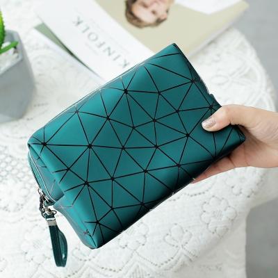 China Custom Design PU Leather Private Label Makeup Bag Cosmetic Bag Makeup Small Orders for sale