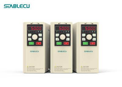 China ABS PC 3 Phase 750W Variable Frequency Inverter With V/F Control for sale