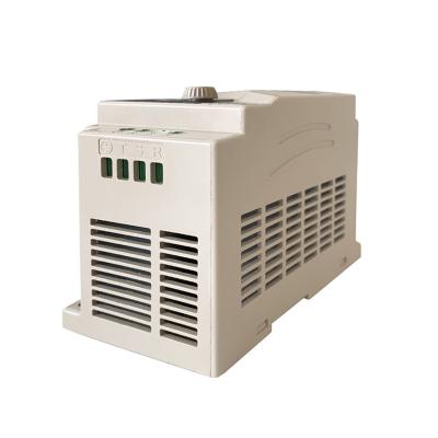 China 220V Single Phase Frequency Converter 0.75KW 1HP Input Mini VFD for sale