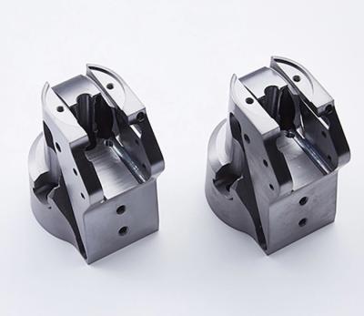 China SKD61 DC53 CNC Precision Machined Parts Rivet Feeder Durável à venda