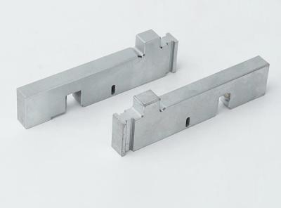 China 0.01mm Peças automotrices CNC personalizadas SKD61 Material Antirrust Durável à venda