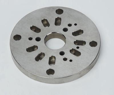 Cina DC53 Precision Metal CNC Machined Parts HRC58 HRC62 Tolleranza 0,01 mm in vendita