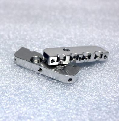 Cina Milling CNC Manufactured Parts With HRC21-22 Original Hardness in vendita