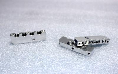 Cina Milling CNC Manufactured Parts With HRC21-22 Original Hardness in vendita