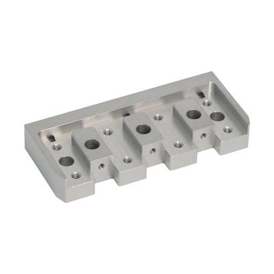 Cina Custom Industrial CNC Milling Turning Parts Aluminum Steel Copper Brass Machining Service Medical Auto CNC Part in vendita