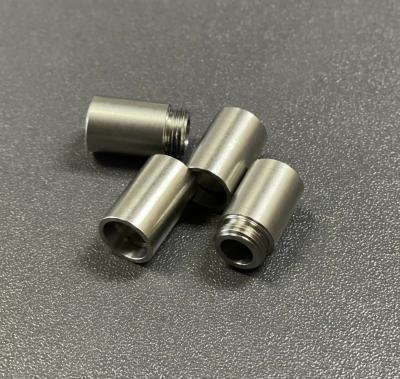 中国 Customized High Precision Custom Stainless Steel / Titanium High End CNC Milling Machine Watch Parts Watch Case 販売のため
