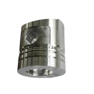 Cina Customizable Metal Farm Machine Diesel Engine Spare Part R175 Piston For Tractor in vendita