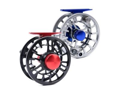 Cina Telescopic Fish Buckle Lightweight Pulley Fish Lock Stainless Steel Live Fish Buckle Wheel in vendita