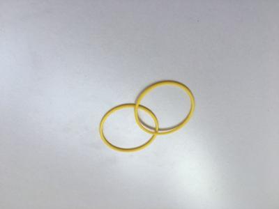 China De lichtgewicht Gele Industriële O-ringen, Hydraulische Vloeistoffen verdunnen Rubbero-ringen Te koop