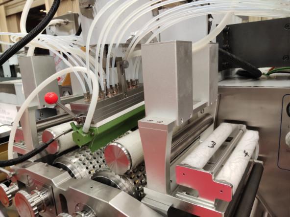Quality Bath Shower Ball Soft Gel Capsule Making Machine Fully Automatic Small Middle for sale
