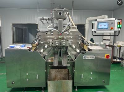 中国 2-15KW ツインスクロールソフトジェルカプセル化機械 4-32 ポンプと精密カプセル化 販売のため