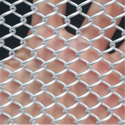 中国 アルミ合金ワイヤースクリーンメッシュ天井カーテンチェーンリンクストリップカーテン 販売のため