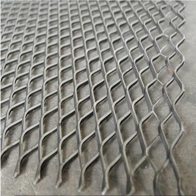 China Anti Rust Stainless Expanded Mesh Heavy Duty Diamond For Floor for sale