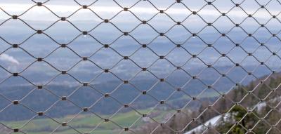 China Customized Anti-fall Stainless Steel Wire Rope Mesh Net Prevention Safety Net for Lights for sale