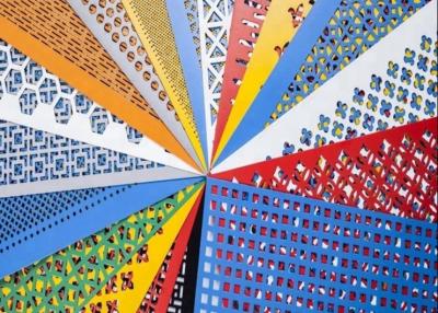 China Honeycomb Punching Sieve Hexagonal Perforated Metal SS304 1*2m 1.22*2.44m for sale
