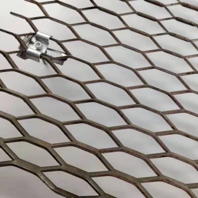 China Heavy Duty 3m X 1.5m Expanded Steel Mesh Hot Dipped Galvanized Hexagonal Hole for sale