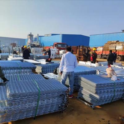 China Heavy Duty 3m X 1.5m Expanded Steel Mesh Hot Dipped Galvanized Hexagonal Hole for sale