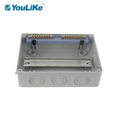 Cina Indoor And Outrdoor Waterproof MCB Box 8 Way Plastic With Din Rail in vendita