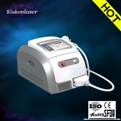 Cina Depilazione permanente portatile 808nm del laser a diodi con il sistema di raffreddamento della migliore pelle in vendita