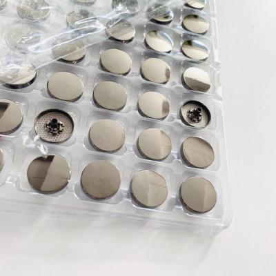 China 17mm high quality flat surface zinc alloy gun metal color snap button caps with custom logo for sale