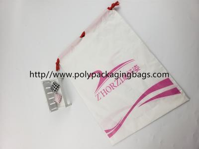 Chine Sachets en plastique de Fashional avec la fermeture de cordon, logo adapté aux besoins du client imprimée à vendre