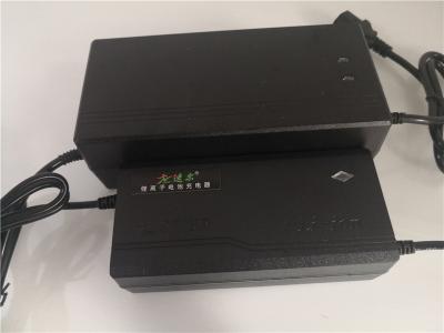 Cina uscita 12.6v 5a del caricatore 75W 3s 12v della batteria al litio per il motorino elettrico delle bici in vendita