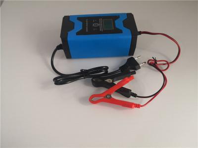 Cina Caricatore della batteria al piombo di 12V4A 12v 2a per spruzzo elettrico/Escooter/Ebike in vendita