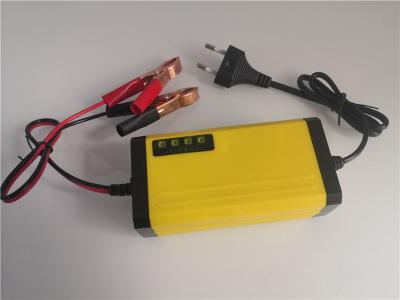 Cina Caricatore intelligente originale Stati Uniti della batteria al piombo dell'automobile del motociclo dell'automobile di 12V 20A in vendita