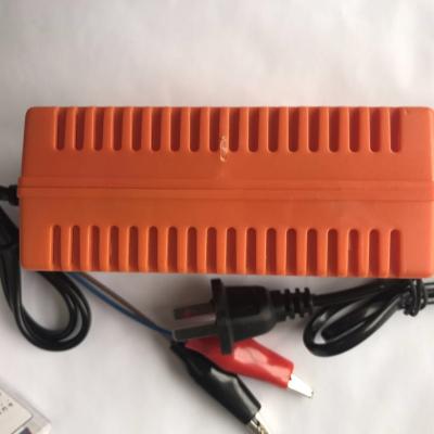 中国 universial電源の充電器28.8v 1aの外的な鉛酸蓄電池の充電器 販売のため