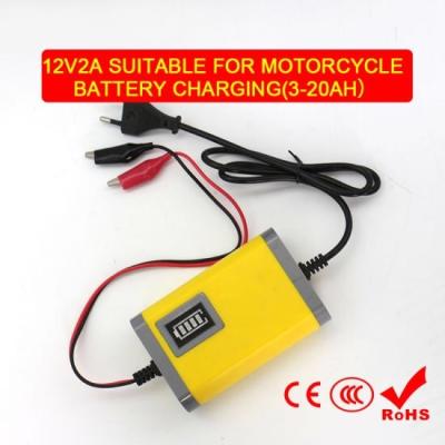 中国 12V 10Aの充電器13.8Vは電気オートバイのスクーターのオートバイのための鉛酸蓄電池の充電器を 販売のため