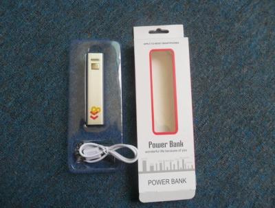 中国 2600mAh 金属 USB 携帯用力銀行、赤いピンクの緑の銀製の黒 販売のため
