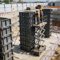 Quality Adjustable Q235 Column Steel Formwork For Bridge / Building for sale