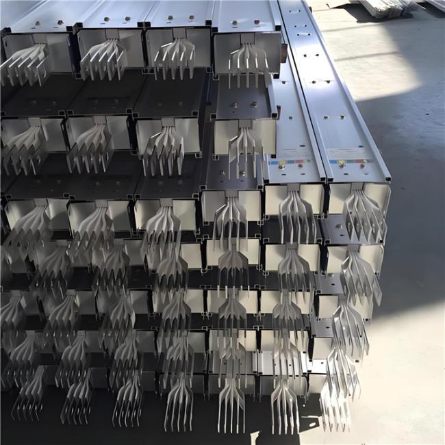 Diamond pattern metal tread plate scaffolding plank - installation view