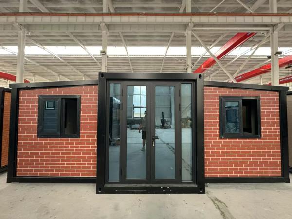 Quality Recyclable Q355B Q235B Modern Prefab Houses For Emergency Fireproof for sale