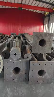 Quality Durable PEB Steel Structure with Multi-Level Framing, Heavy-Wall Circular Hollow for sale