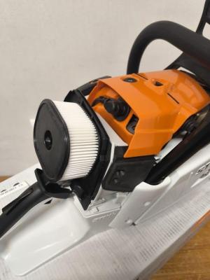 China Heavy duty garden tools offering fuel tank capacities up to 0.825 liters and chain oil tanks for extended work periods for sale