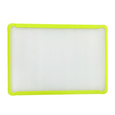 Cina Custodie protettive in TPU per MacBook Precisione nello stampaggio a doppia iniezione in vendita